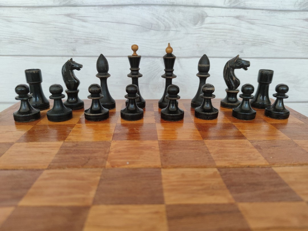 Soviet Rarest Chess Set 30s Vintage in Good Condition Made of Wood ...