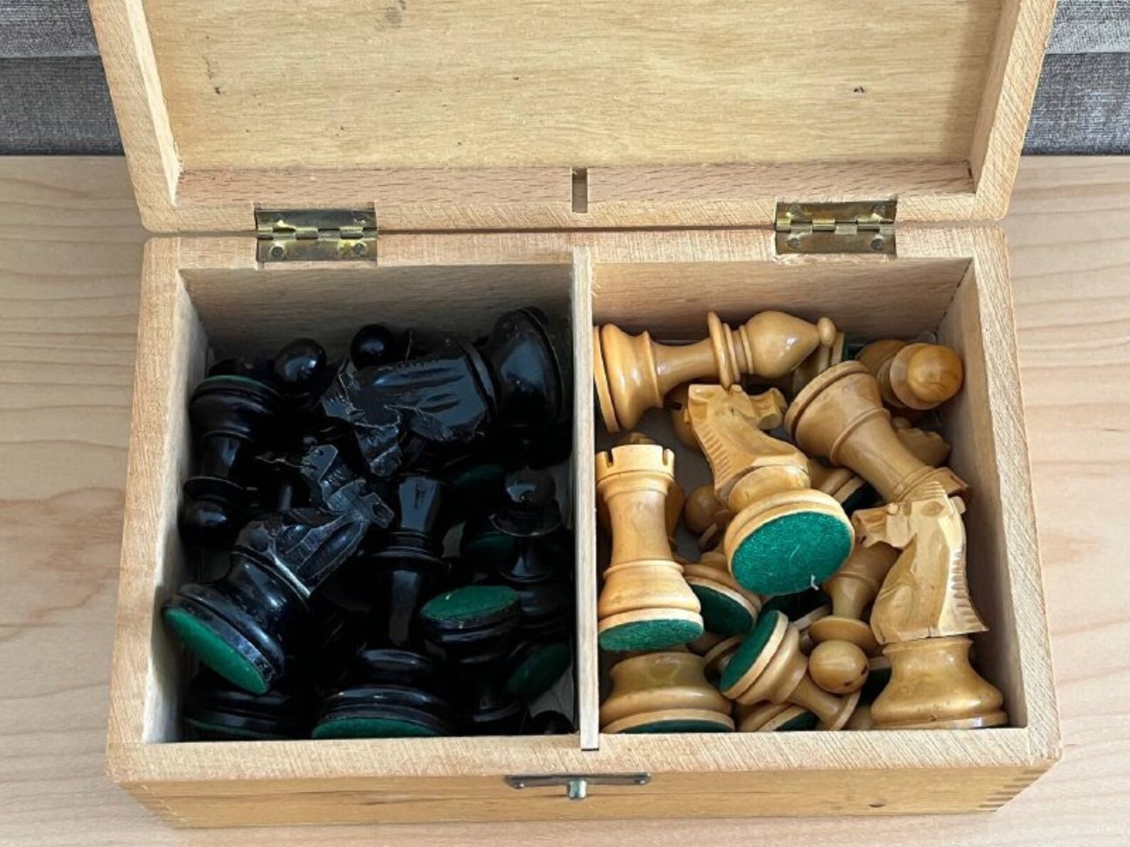 Staunton Chess Set With Weights in Box - Etsy
