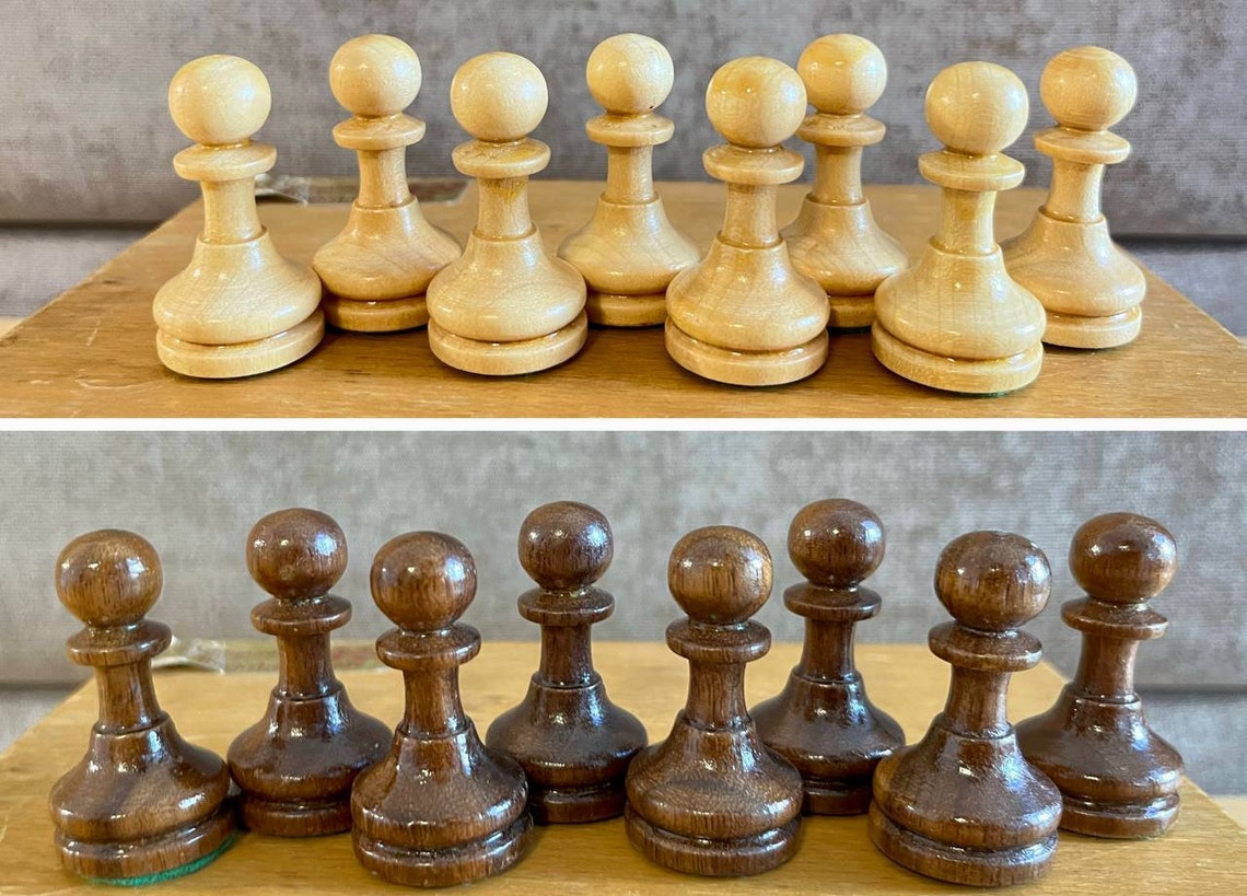 Germany Chess Set With Weights in Original Box 70s Vintage in Good ...