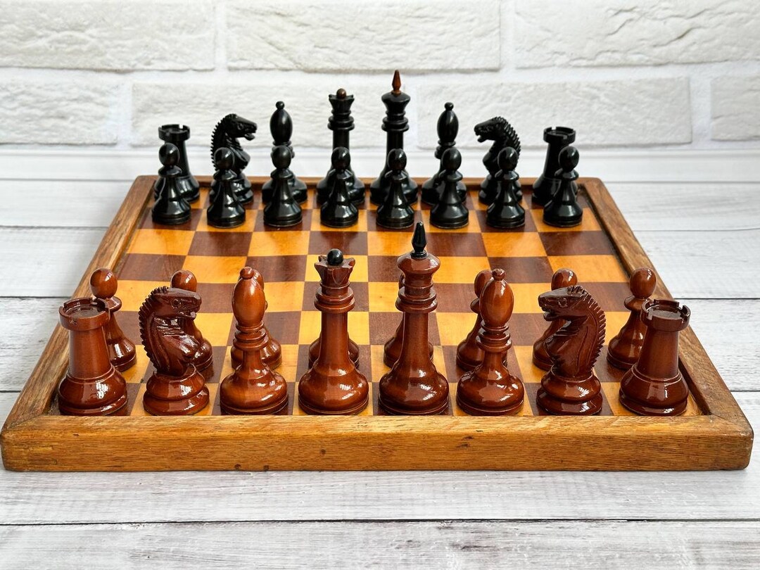 Reproduction of the Soviet Chess Set by Mark Stolberg 30s Vintage ...