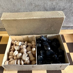 Regency Germany Chess Set in Box 60s Vintage in Good Condition. Great ...