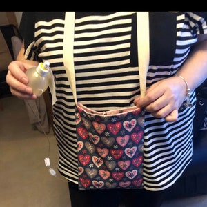 Hearts - Lined Cotton Chemo Pump Bag Approx 9"x 6" - 100ml EPIC Smart ...
