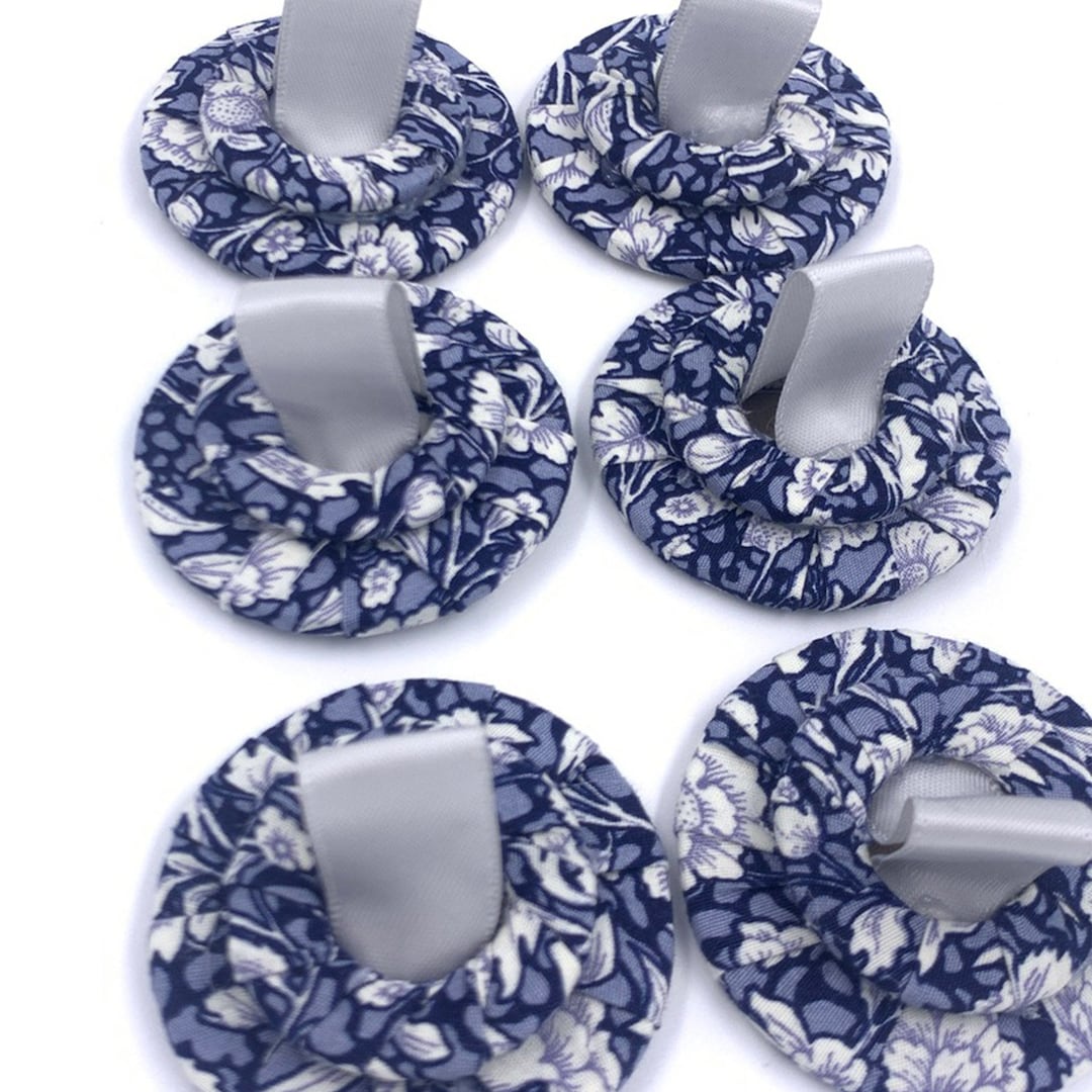 Gift Set of 6 - 6cm X 4cm Hand Wrapped Fabric Steel Sewing Pattern ...