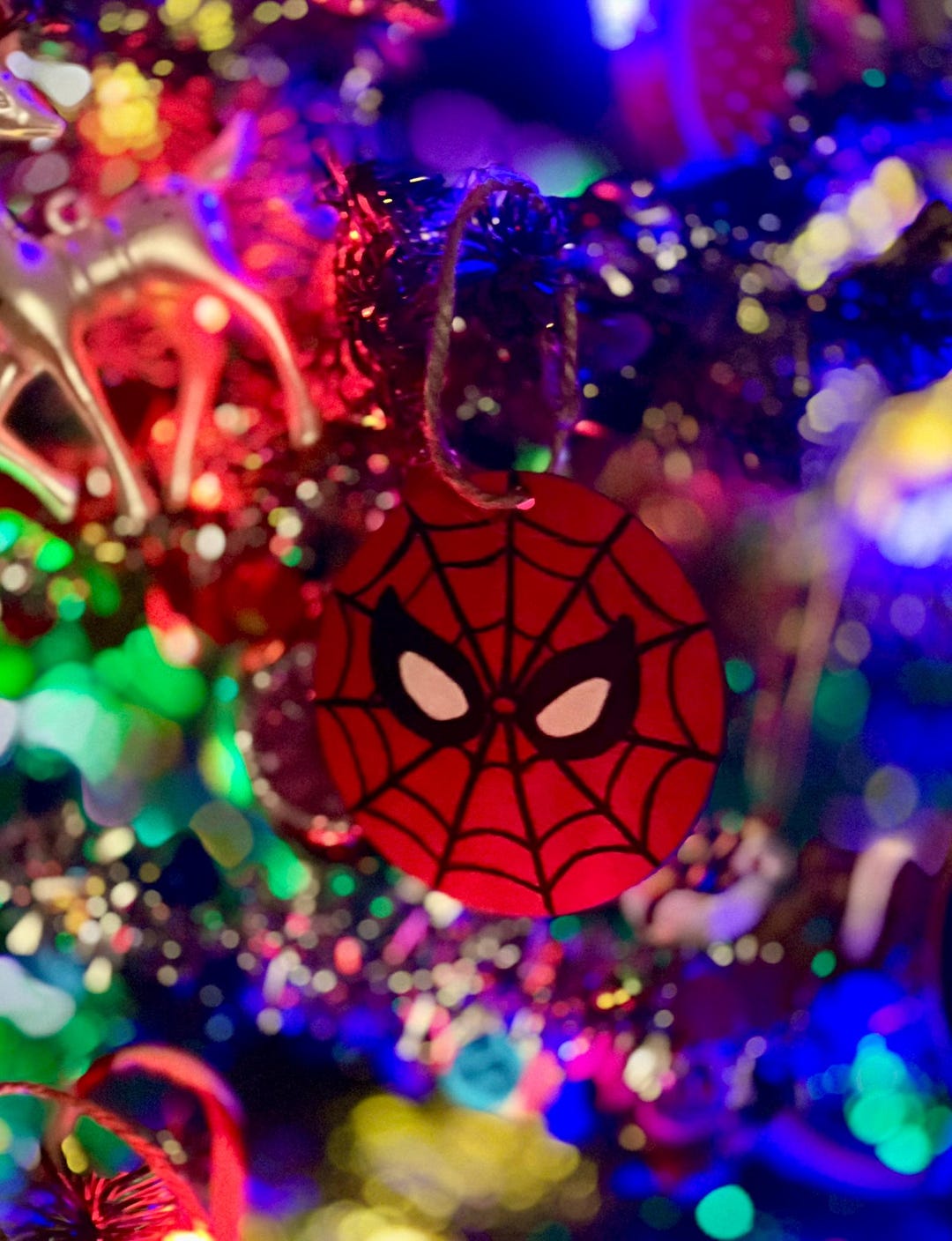 Marvel Logo's Set - Hand Drawn and Painted Christmas Ornaments - Etsy