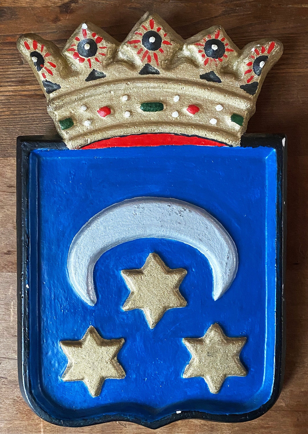 Vintage Hand Painted Plaster Coat of Arms. Dokkum, Netherlands. C.1920 ...