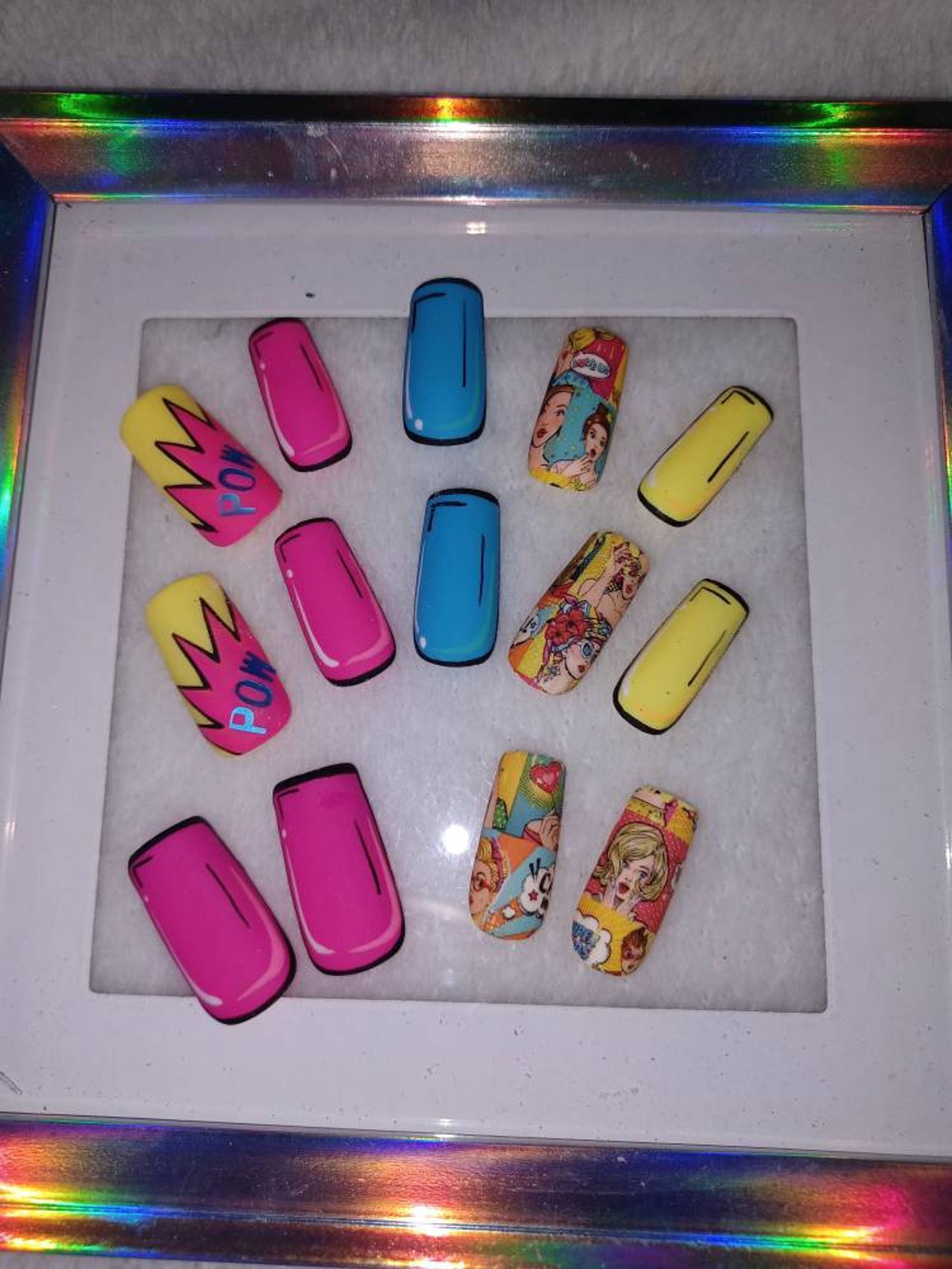 Comic Strip| Full Set of Press on Nails - Etsy