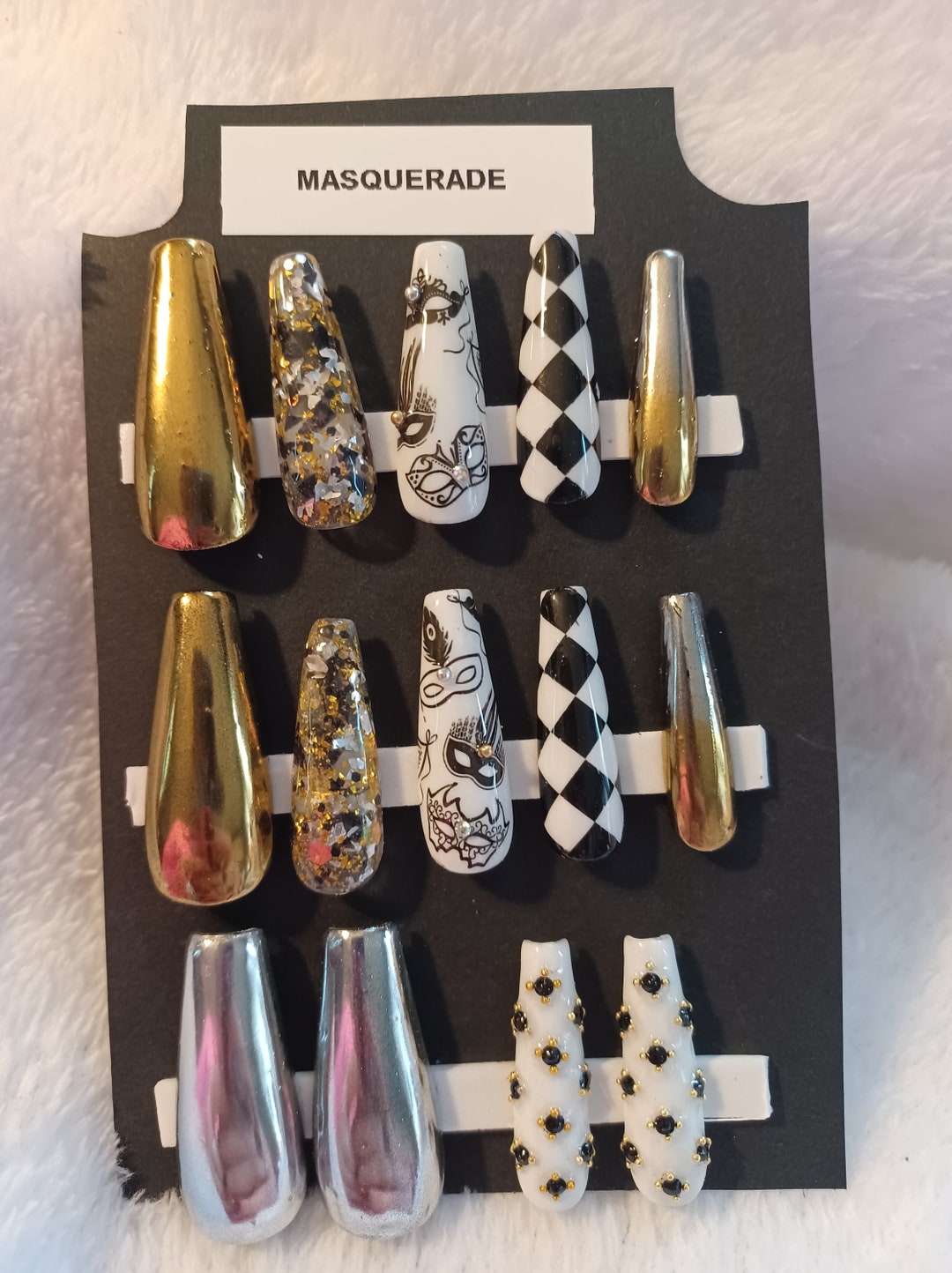 Masquerade | Full Press on Nail Sets - Etsy