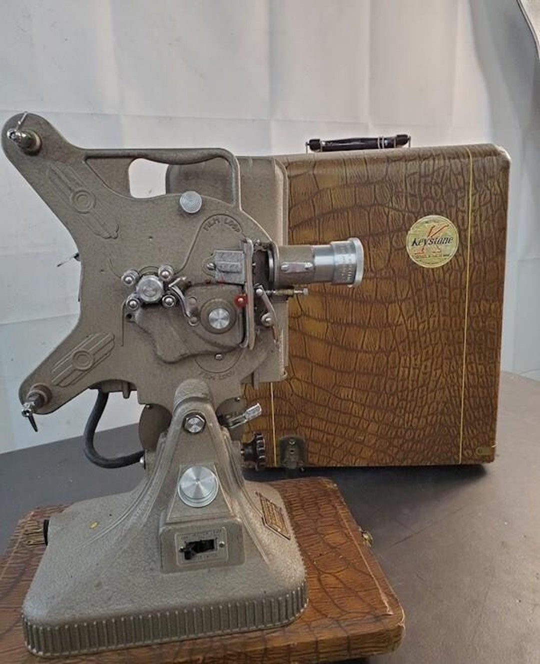 Vintage Keystone Model K-160 16mm Film Projector Motor & Main Bulb ...