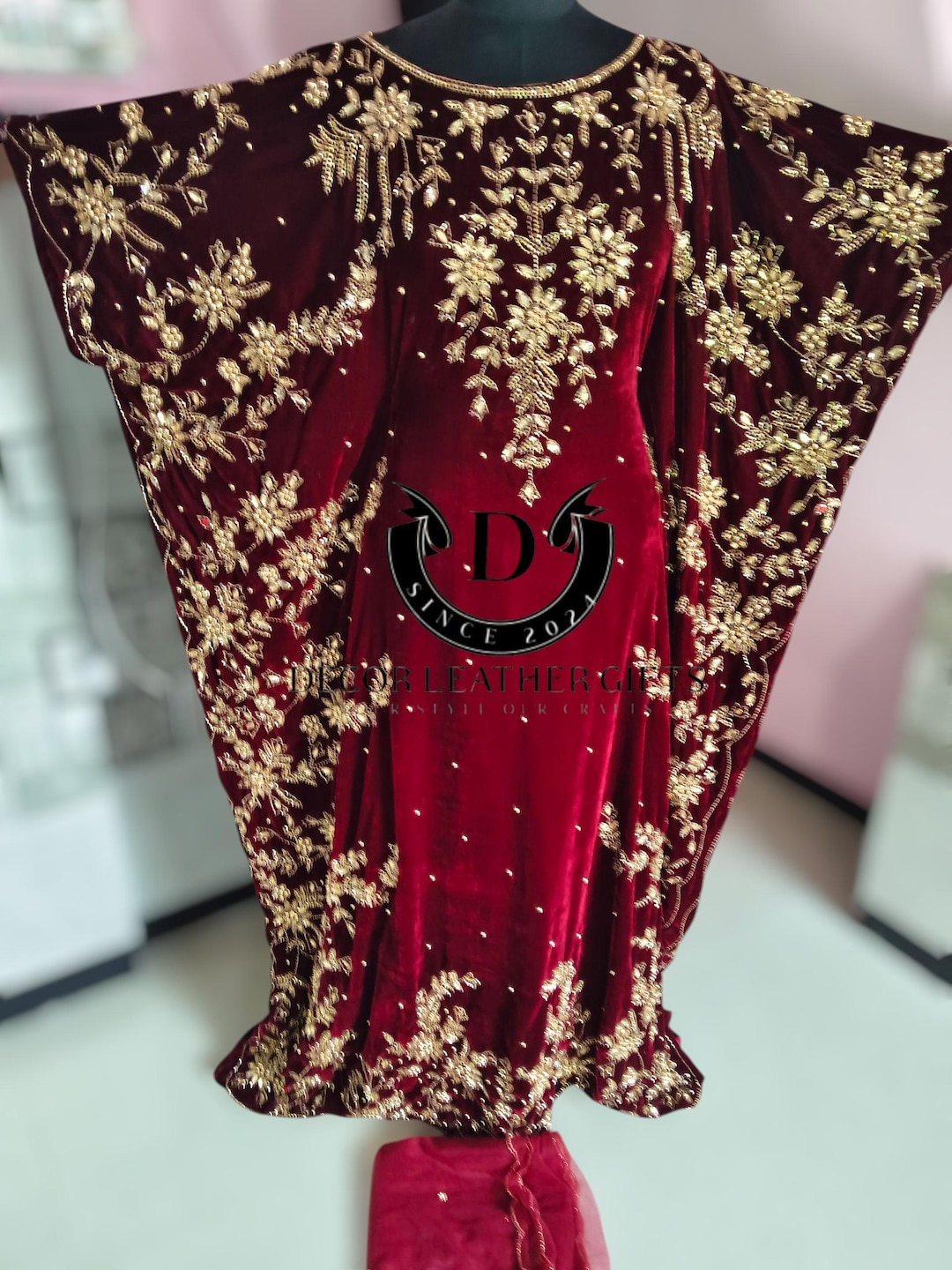 Somali Dirac Dress Wedding Outfits Beaded Embroidery an Elegant Train ...