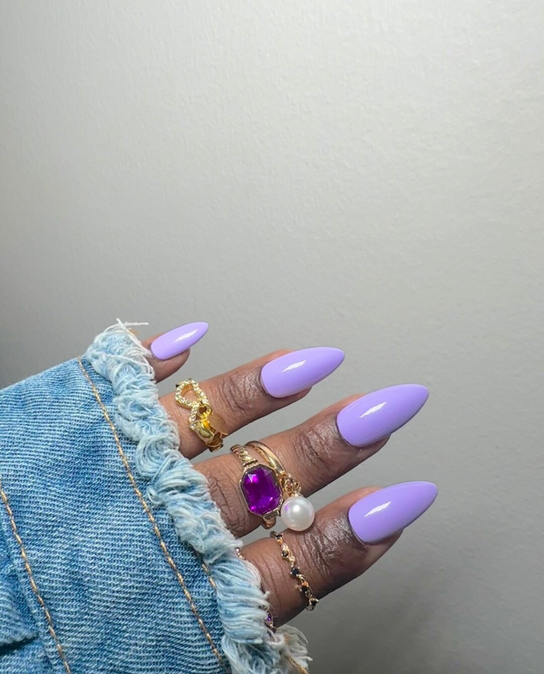 Show Stopper :nail Artist. Custom Hand-painted Press-on Gel Nails ...