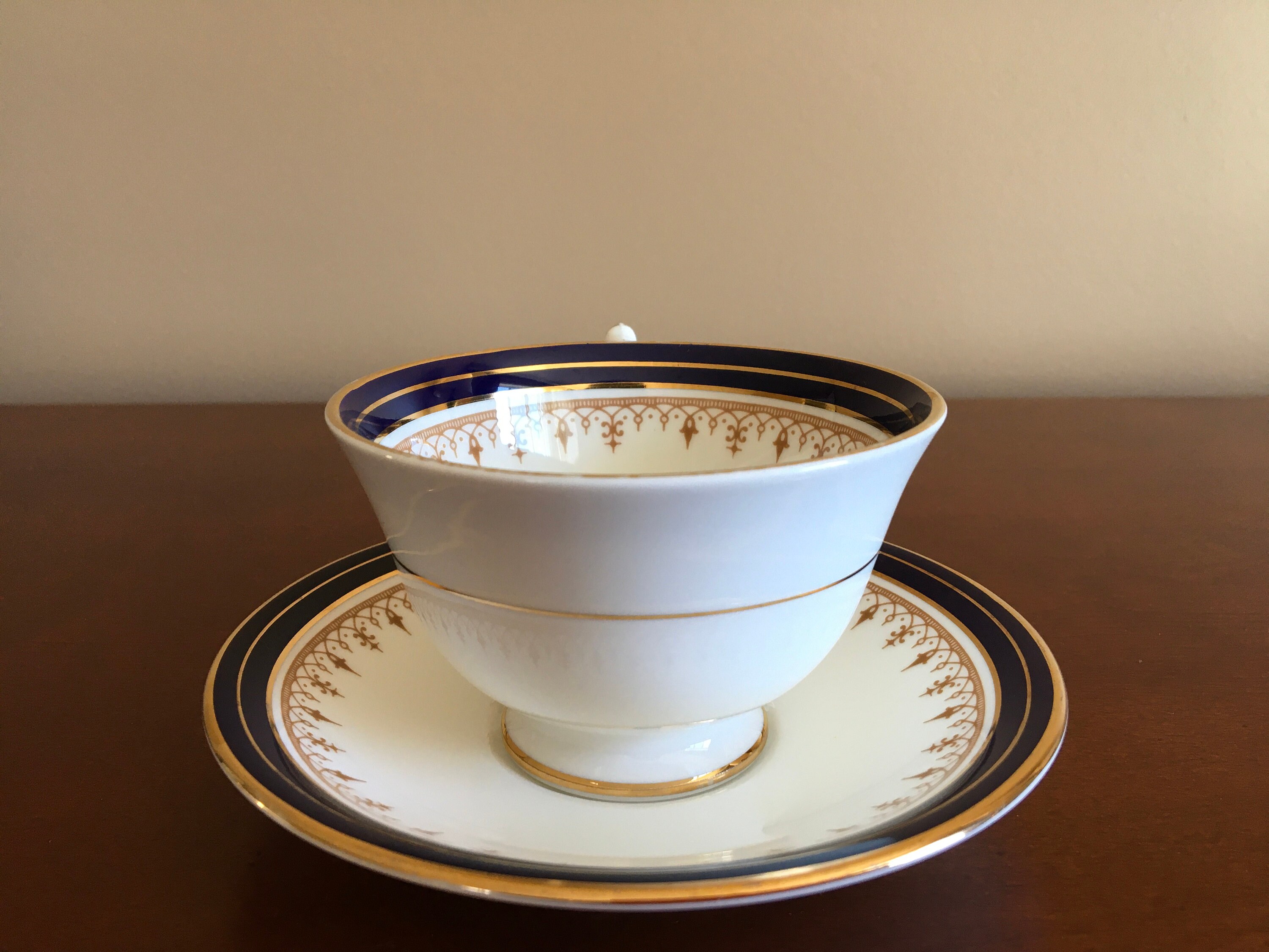 Aynsley Dark Blue and Gold Leighton Pattern Fine Bone China Tea Cup ...