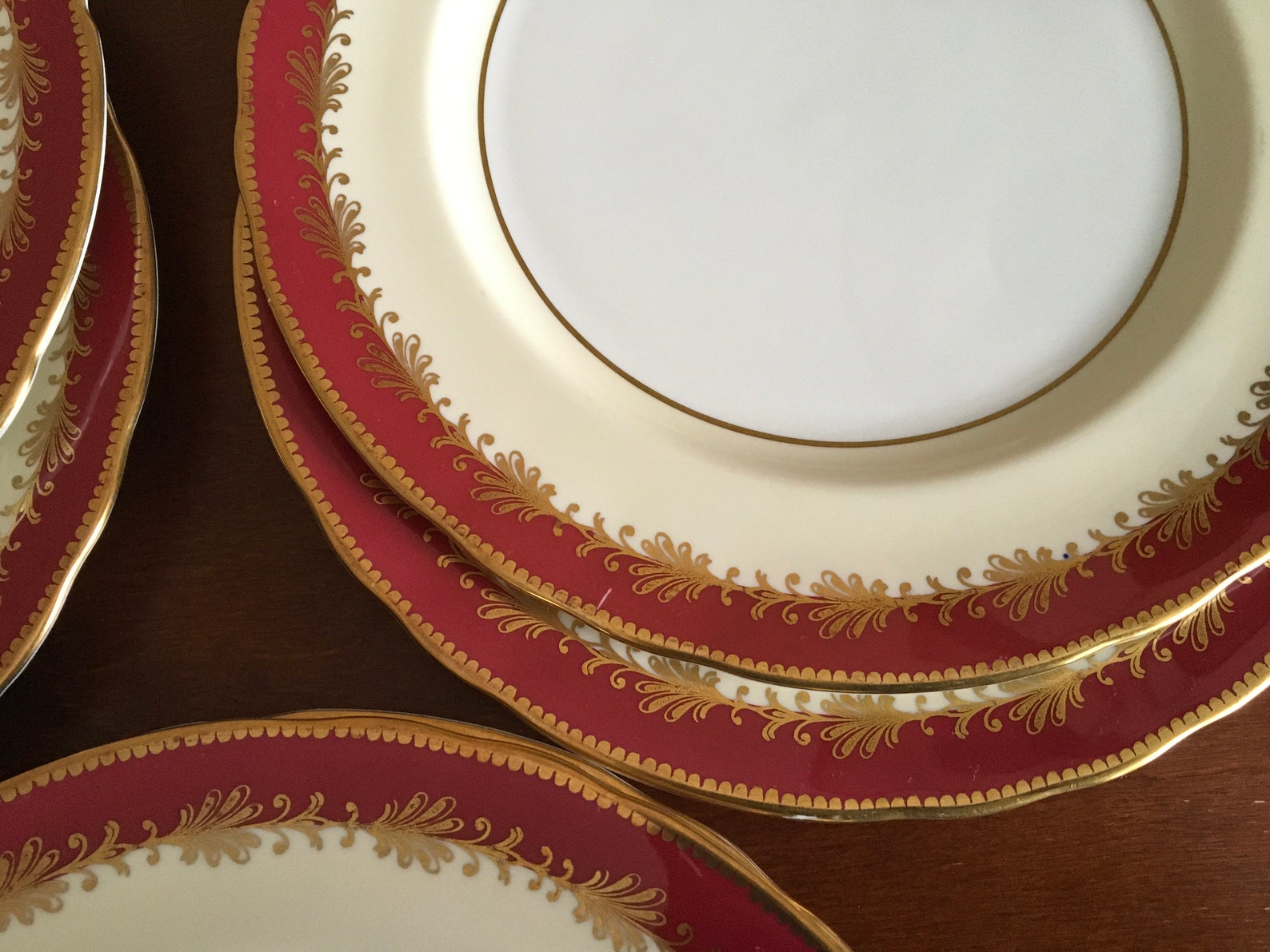 Vintage Aynsley Red and Gold Maroon Plates Rutland Pattern Fine Bone ...