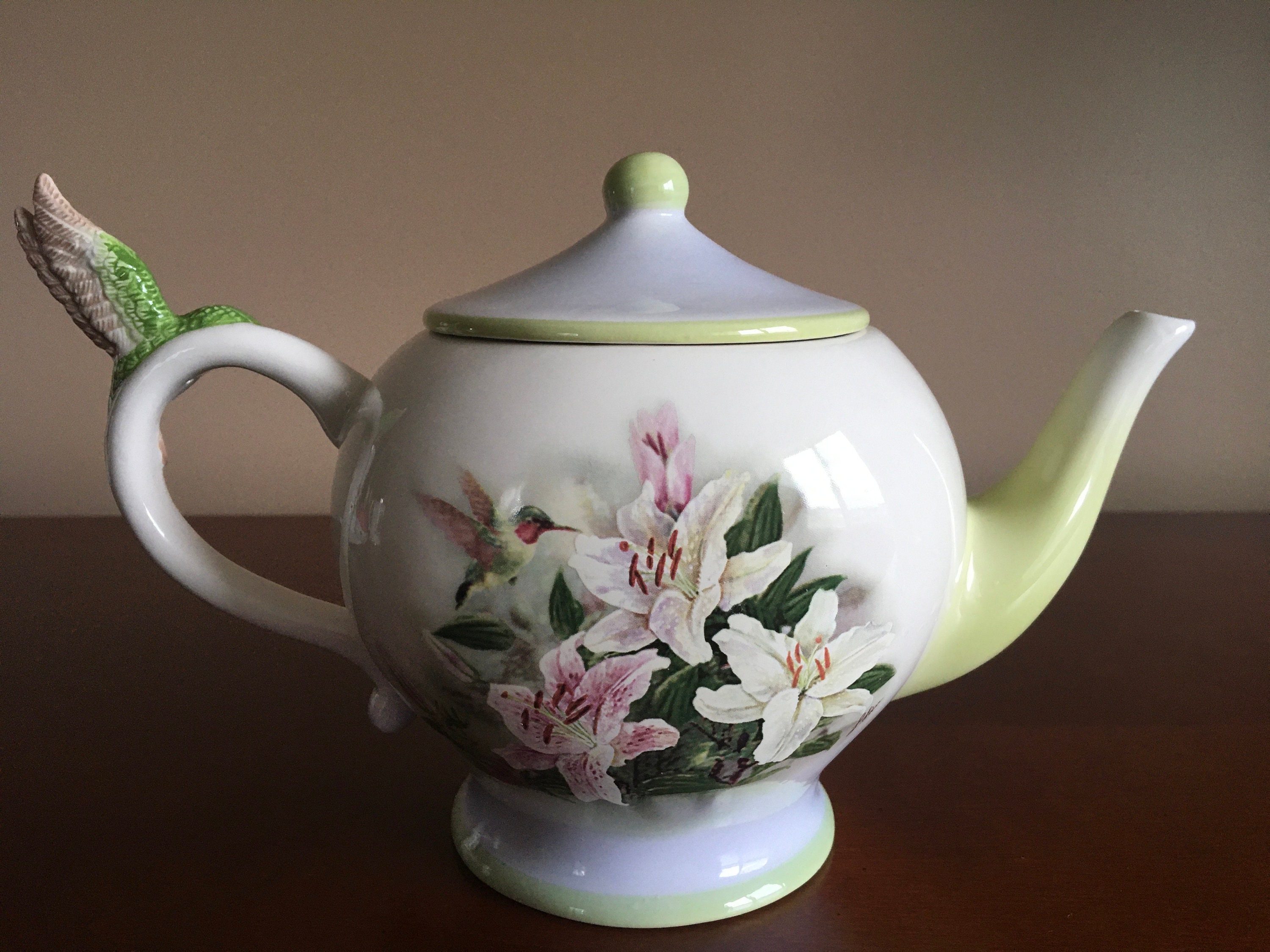 Vintage Teleflora Hummingbird and Lilies by Lena Liu Teapot - Etsy