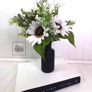 Farmhouse Sunflower Bouquet|white Sunflower Arrangement|sunflower ...