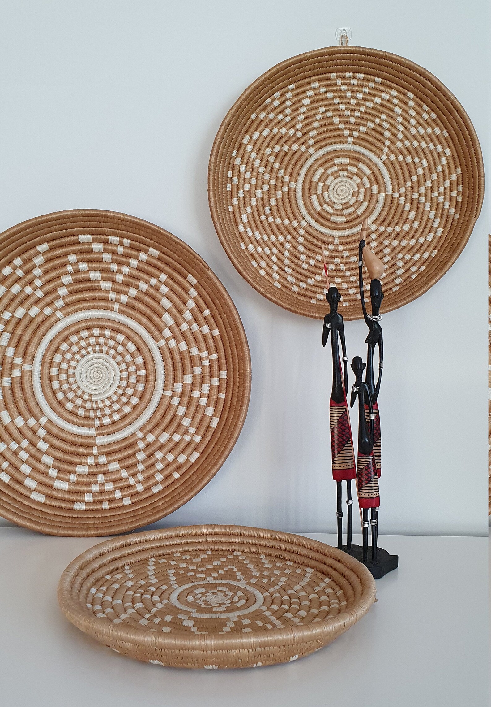 Rwanda African Tray Basket - Beige & White | Wall Basket | Woven Basket ...