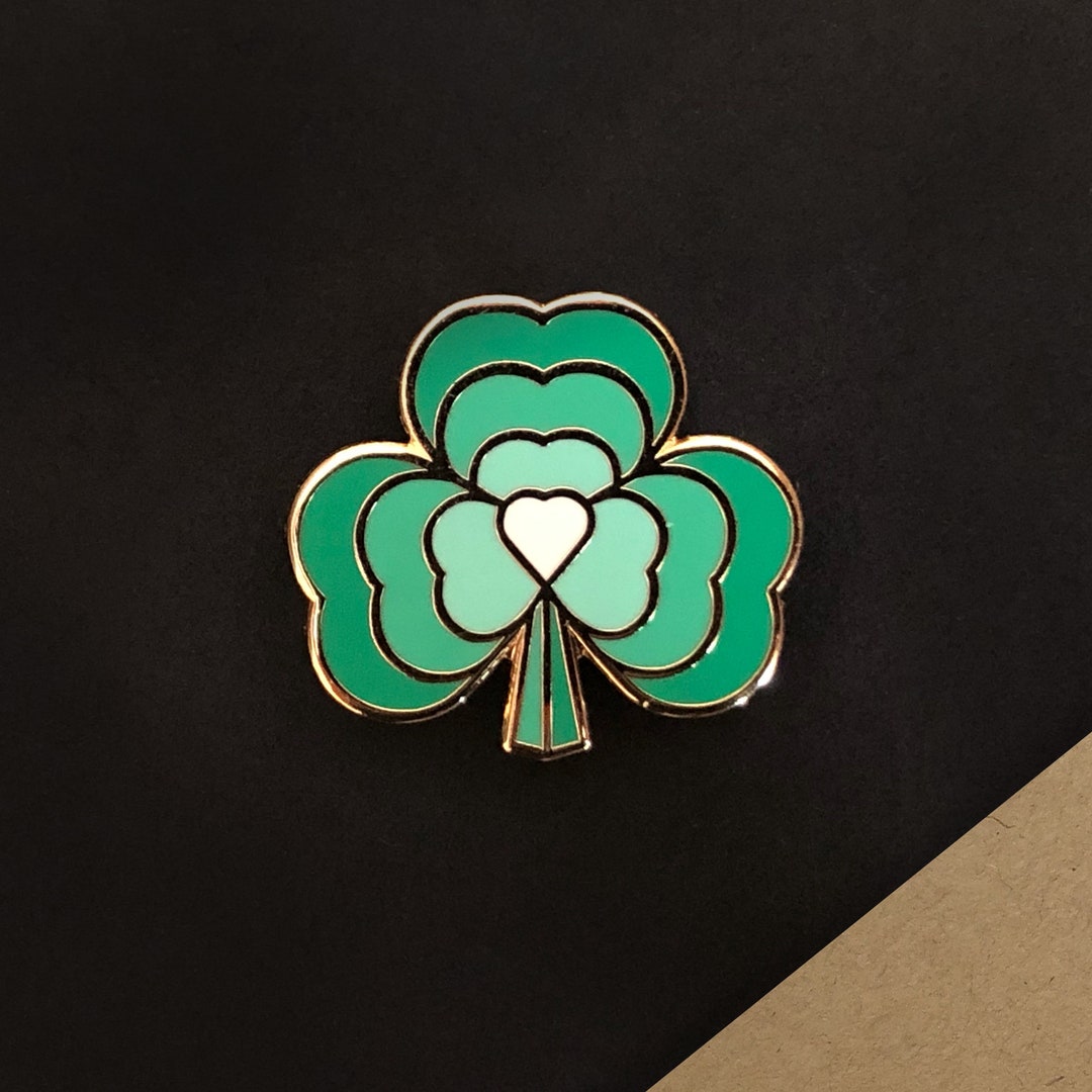 Spring Shamrock Pin - Etsy