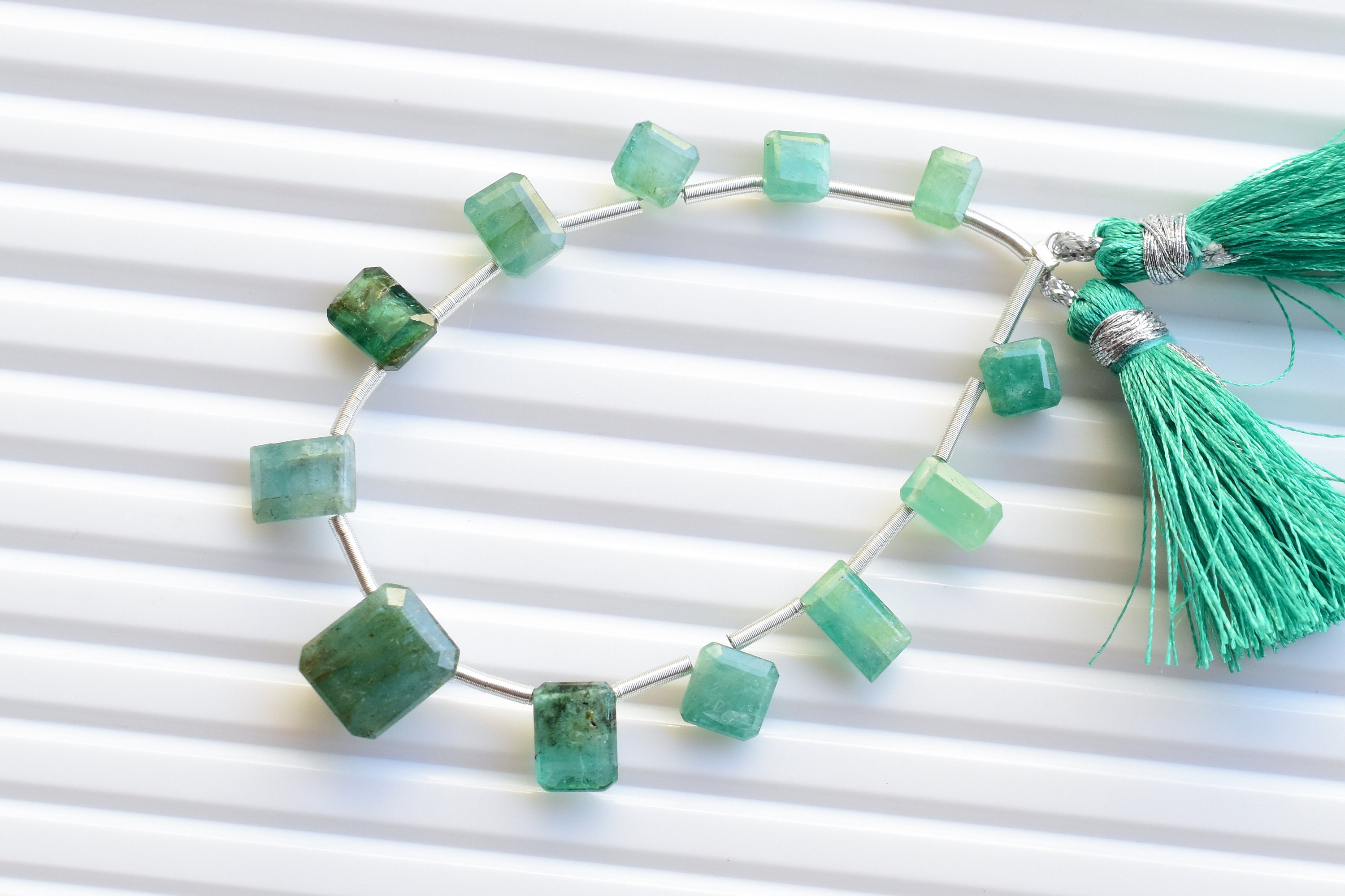 12 Pieces Emerald Faceted Octagon Cut Stone Beads Natural - Etsy