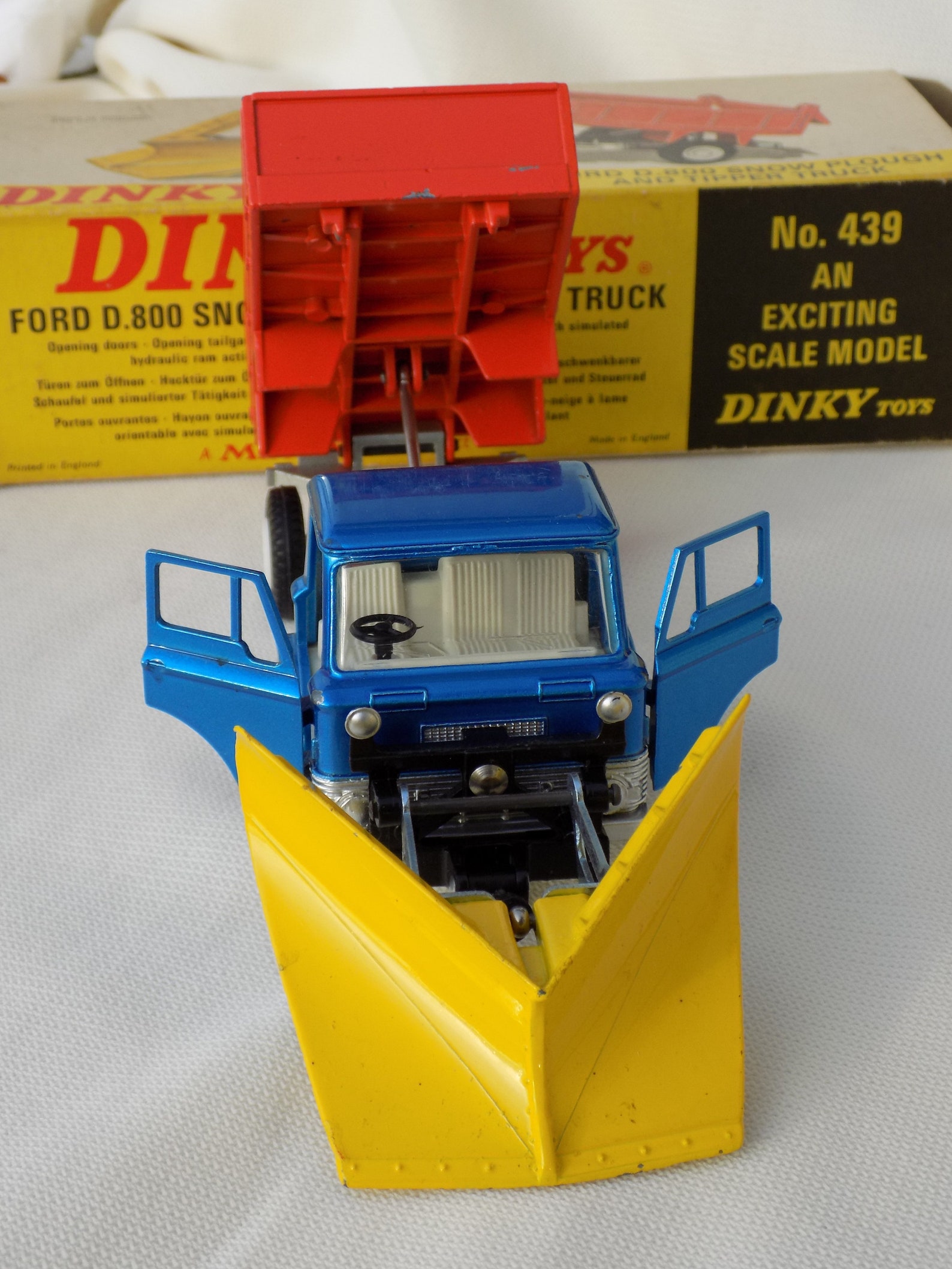 DINKY TOYS 439 FORD D.800 Snow Plough And Tipper Truck.Mint In | Etsy