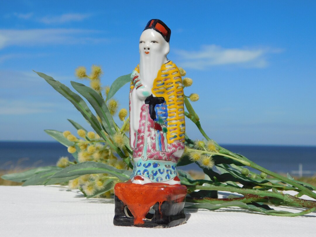 ASIAN WISE MAN Figurine.vintage Oriental Monk Figurine.asian ...