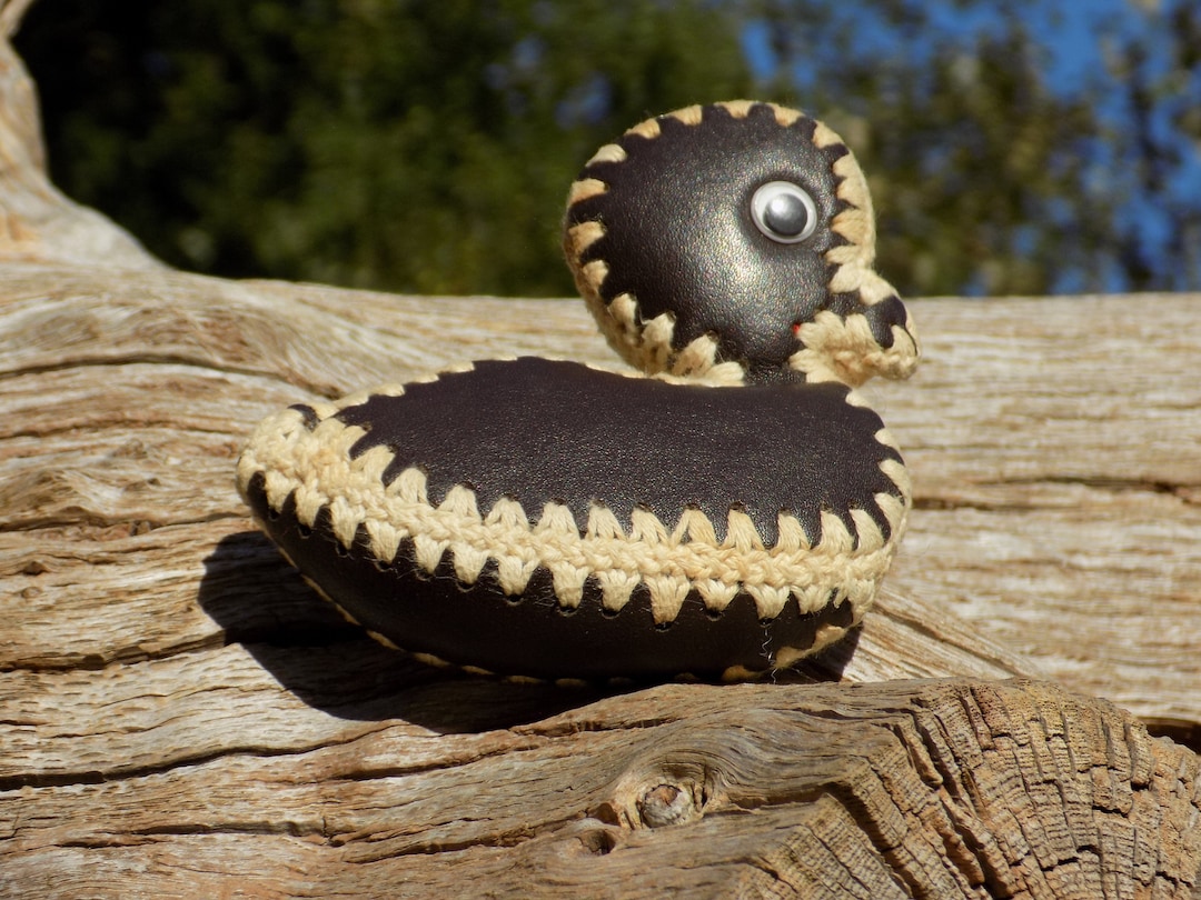 RETRO LEATHER DUCK. Stuffed Leather Animal.vintage Embroiderie Dog ...