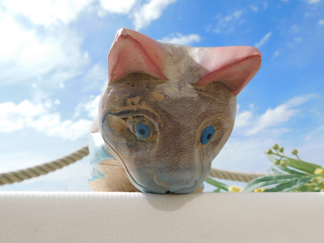 VINTAGE BLUE EYES Hand Carved Wooden Cat Sculpture.wooden Cat - Etsy