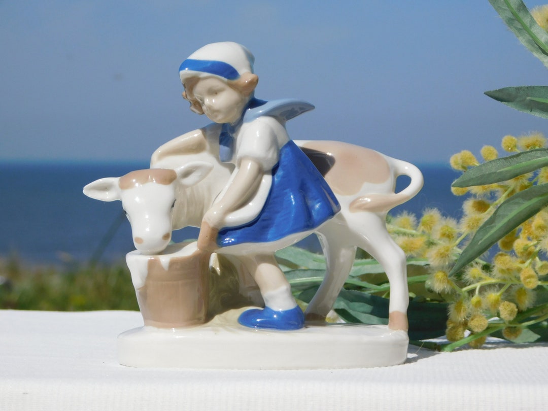FARM GIRL With Calf Figurine.porcelain Carl Scheidig Grafenthal ...
