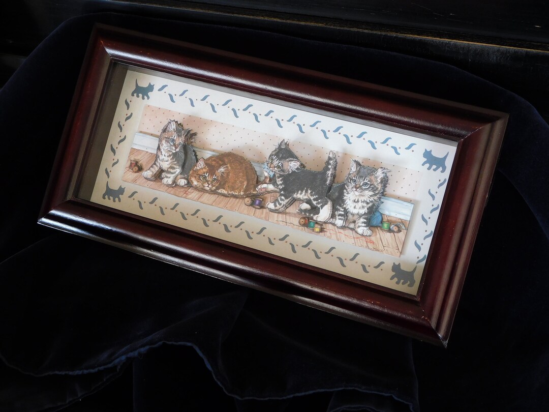 VIEWING CABINET WITH 3D Cats.wooden Show Box.diorama Behind Window ...