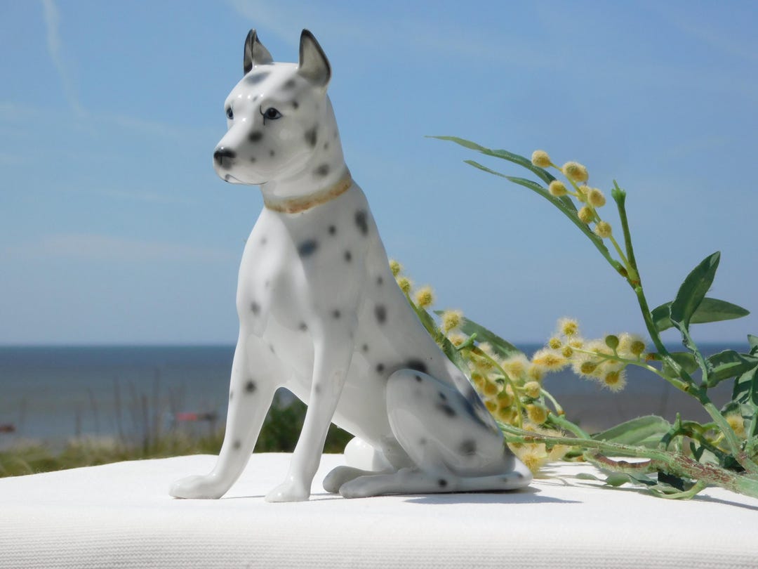 GREAT Dane.porcelain Great Dane Dog Figurine.german Dog.deutsche Dogge ...