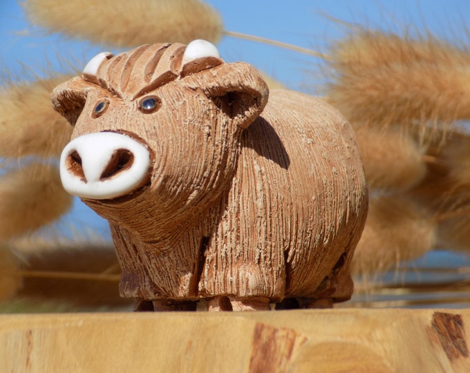 VINTAGE ARTESANIA RINCONADA Hand Made in Uruguay Ceramic Bull Miniature ...
