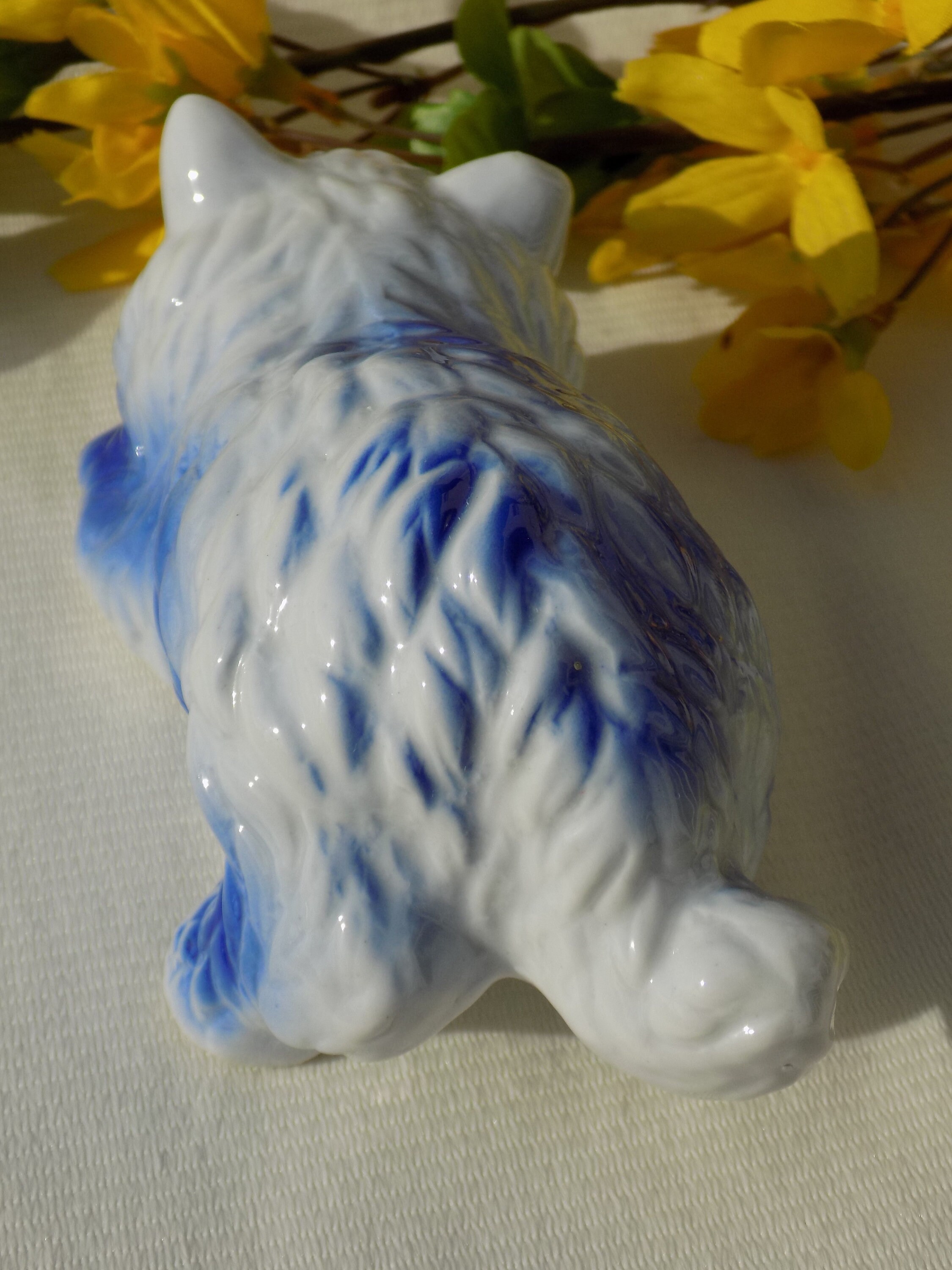 VINTAGE PORCELAIN CAT Figurine.blue Cat Statue.gatto.cat Lovers Gift ...