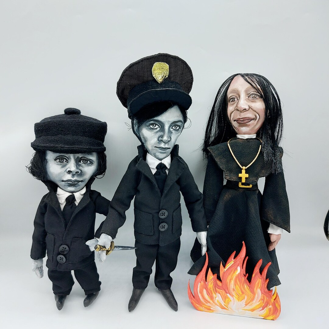 The Omen 1976 Damien Doll, Horror Movie Characters Doll Halloween ...