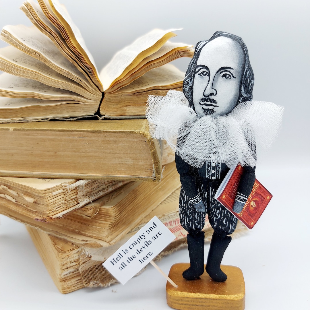 William Shakespeare Figurine, English Playwright, Poet, Bard ...