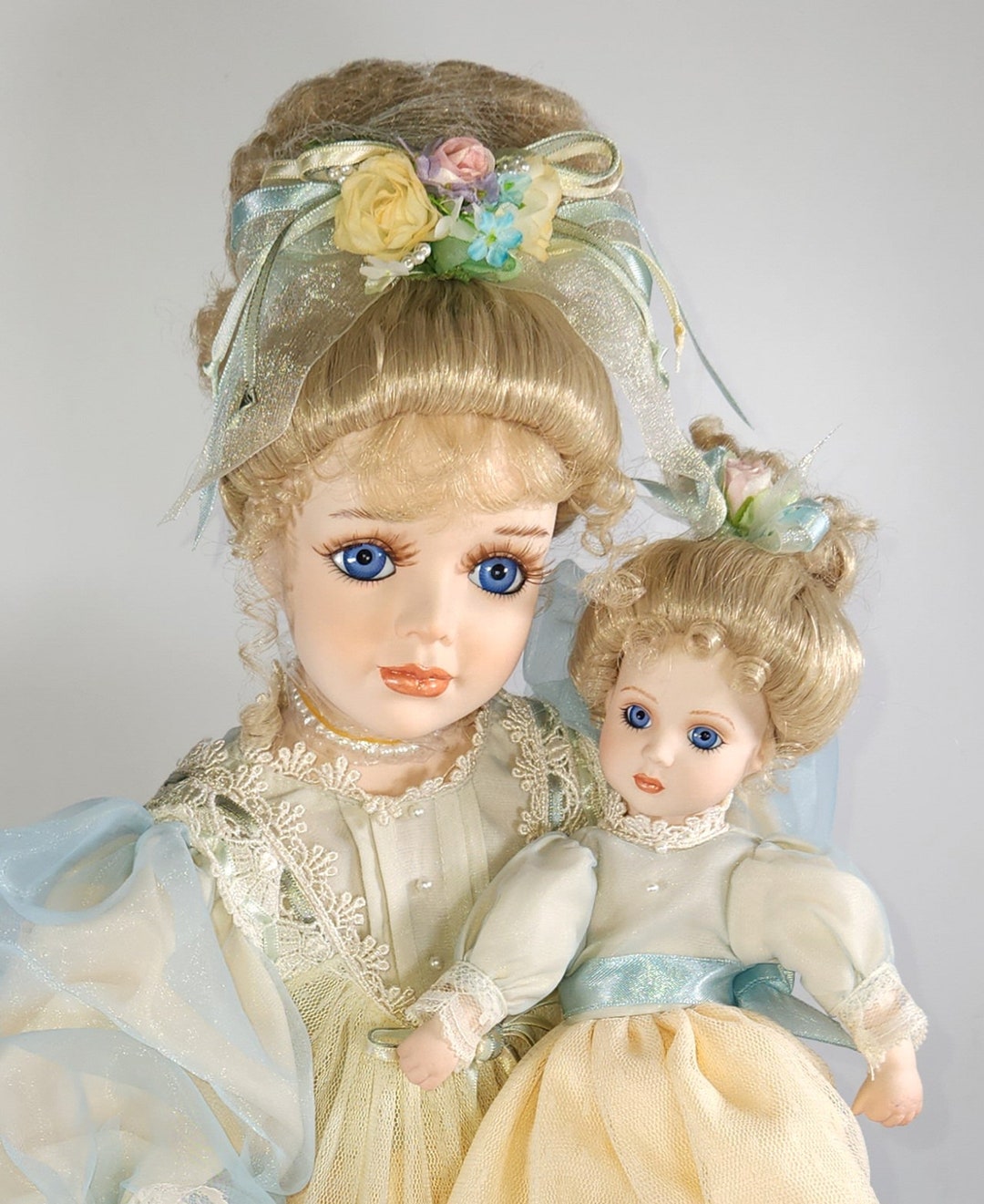 Rare... Musical Porcelain Doll, San Francisco Music Box Company, Unique ...