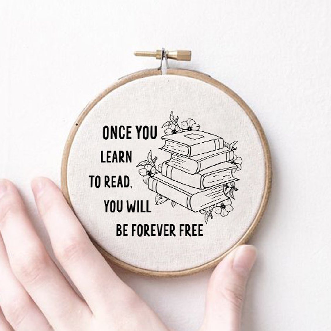 Hand Embroidery for Beginners / Floral Book / Book Lovers / - Etsy