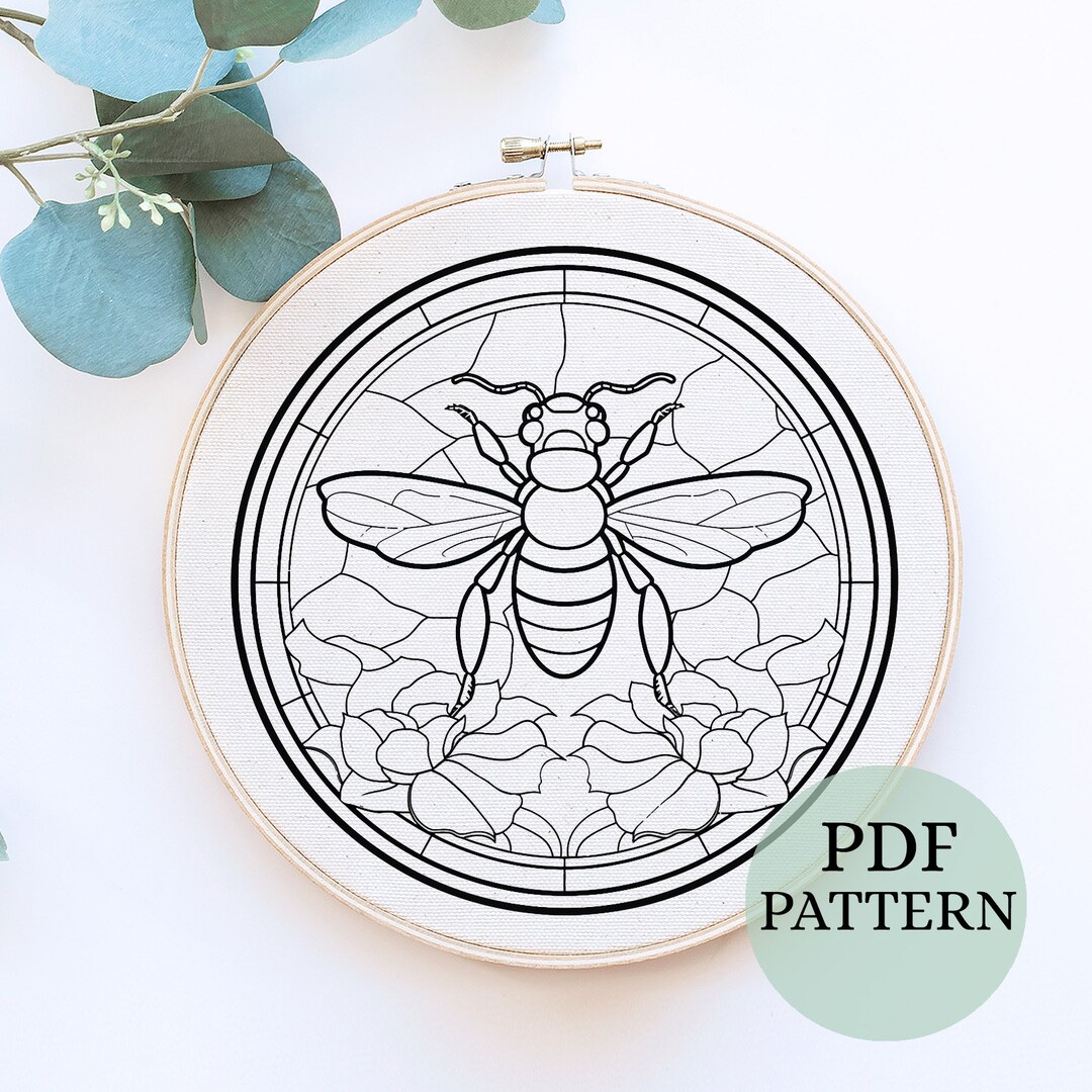 Bee Hand Embroidery Design, Hand Embroidery, Gift Idea, Handmade Crafts ...