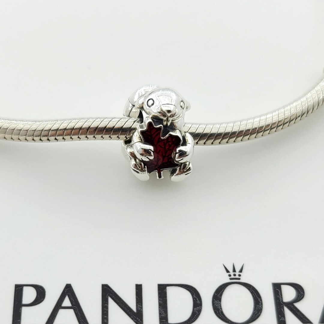 Pandora Canadian Beaver & Maple Leaf Charm 799394C01 W/box - Etsy