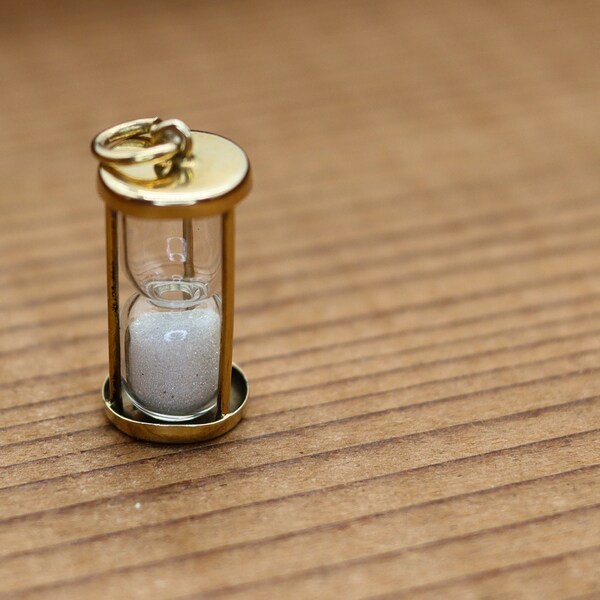 Hour Glass - Etsy