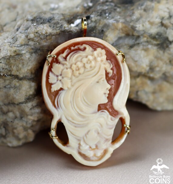 Scognamiglio cameo store