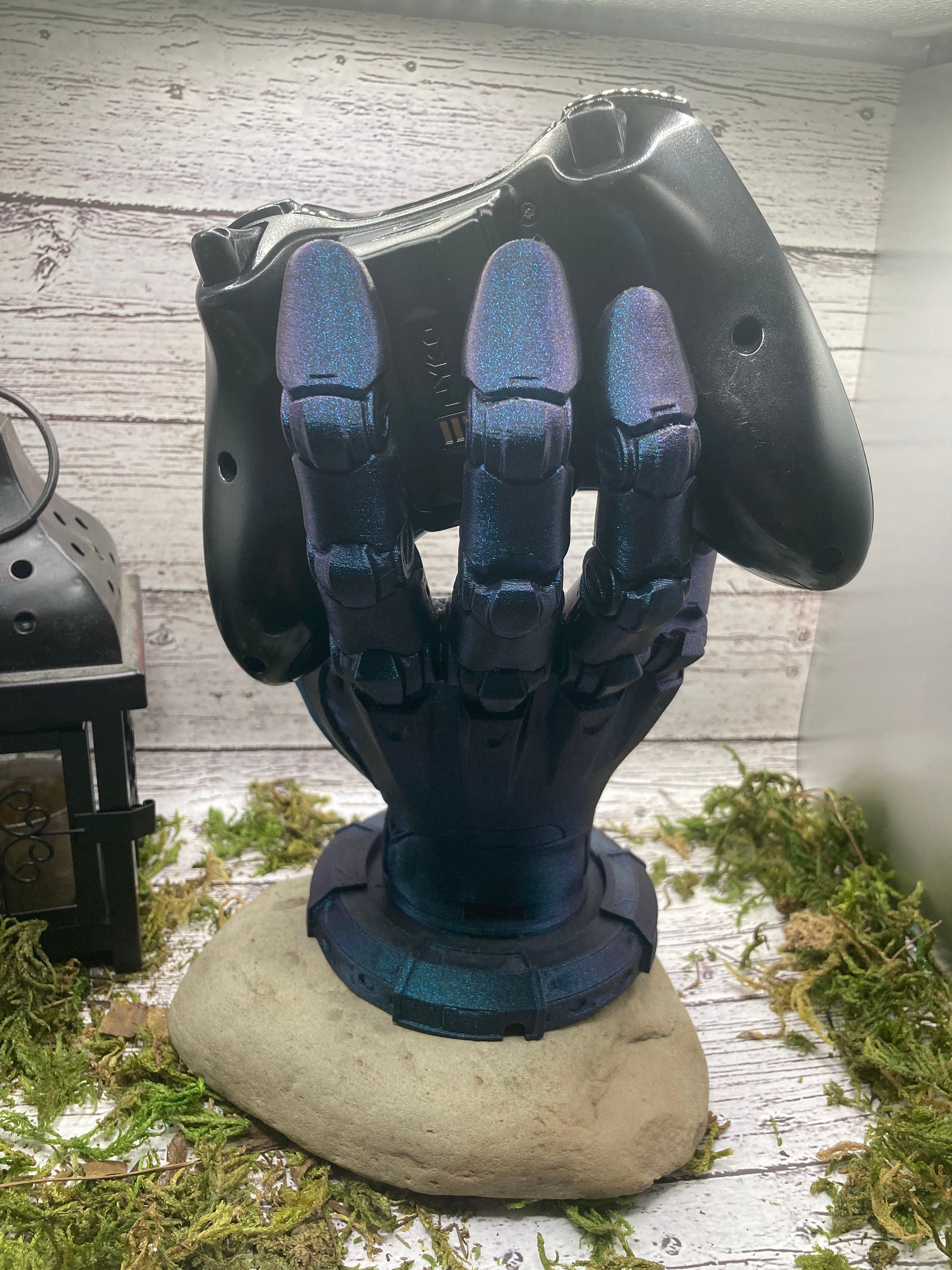 3D Printed Cyborg/robot Hand Phone or Controller Holder/ Stand Space ...
