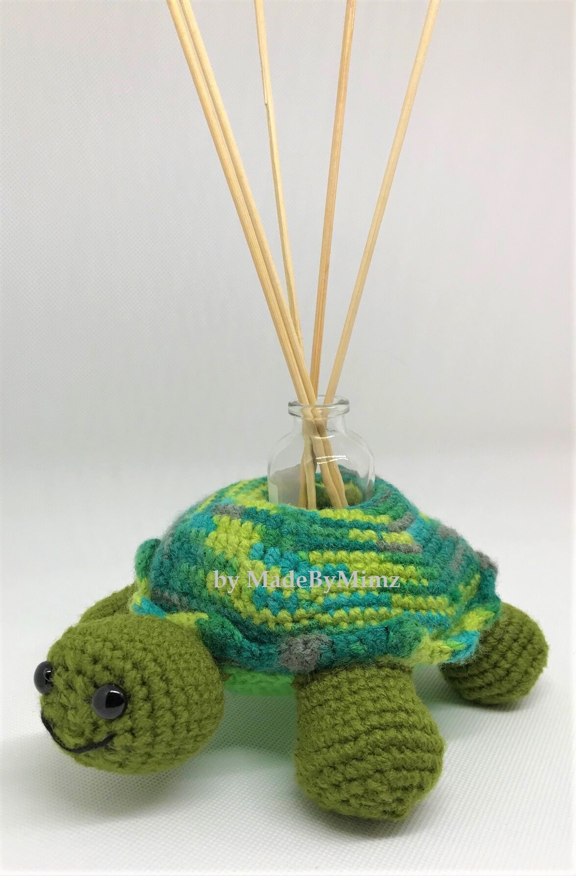 Amigurumi Turtle Holder for Bamboo Diffuser crochet Pattern - Etsy