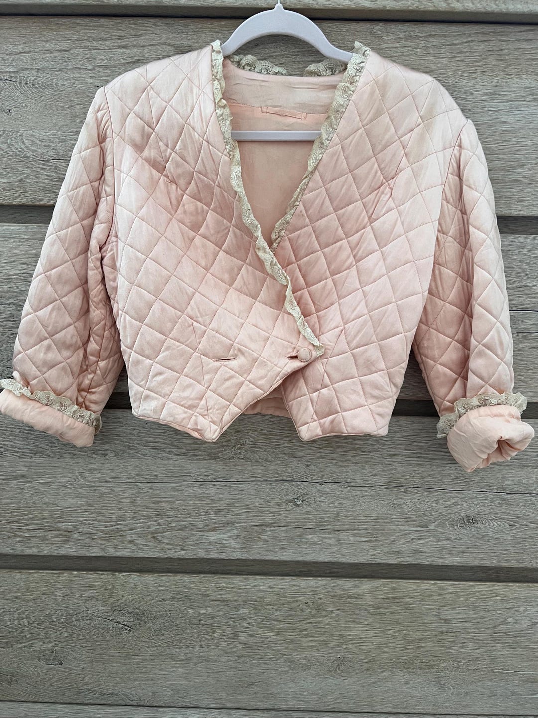 Vintage- 1940s Harrods Pale Pinky Peach 1940s Quilted Bed Jacket - Etsy