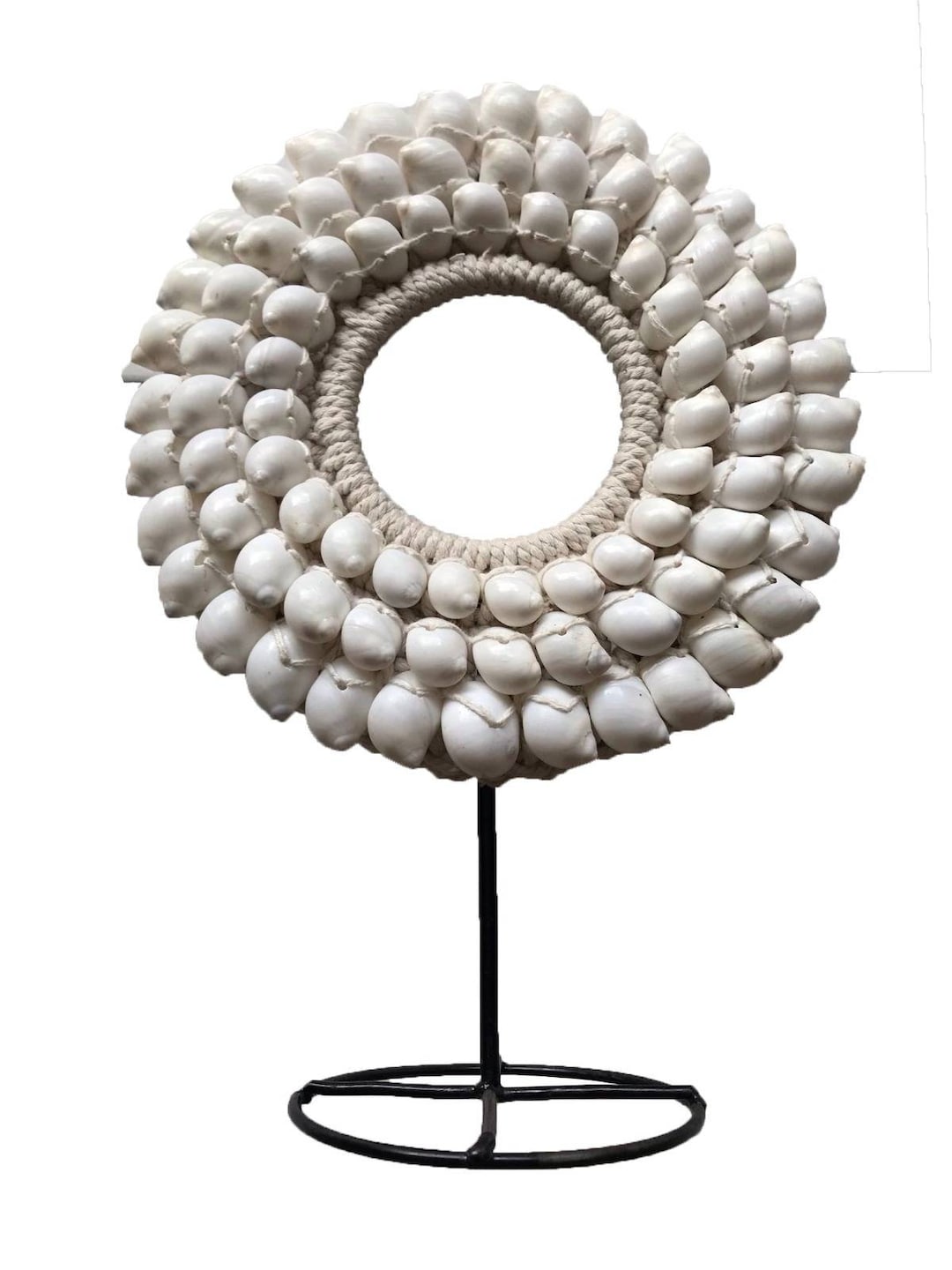 Round Shell Necklace. Papuan Necklace Traditional Ornament.ethnic Style ...