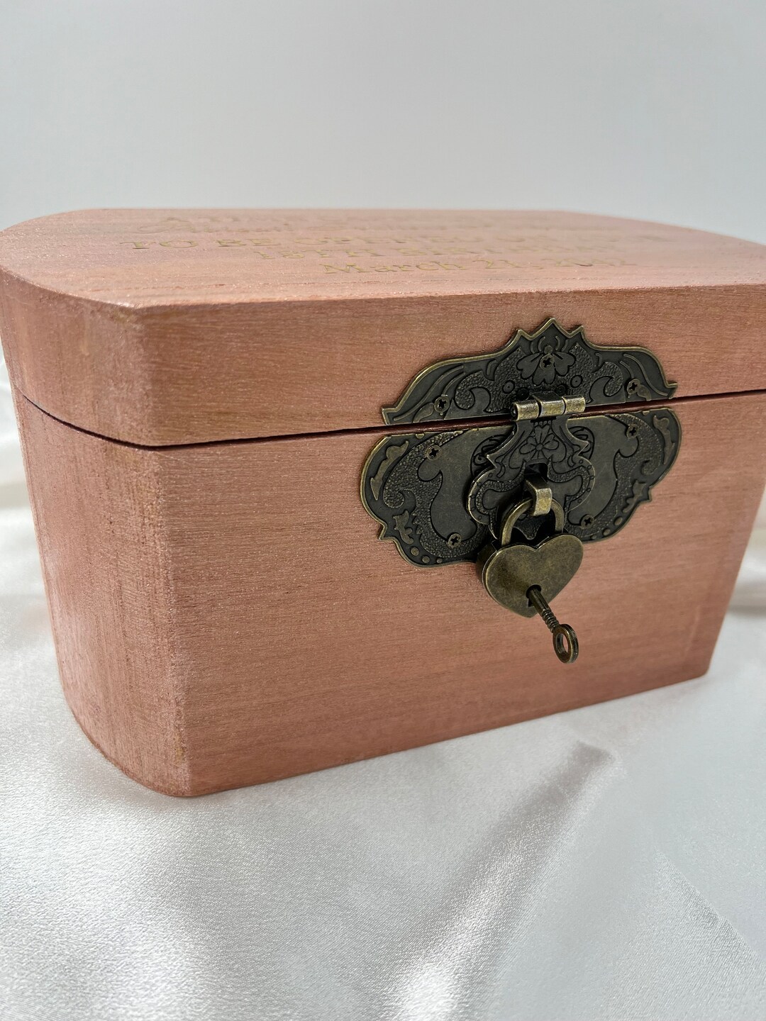 Custom Oval Wood Box, Memory Box, Time Capsule With Lock - Etsy