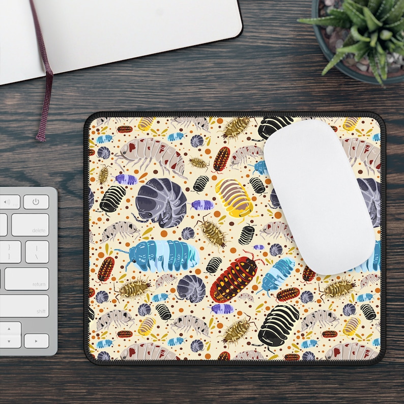 Isopod Desk Mat, Pill Bug Mouse Pad - Etsy