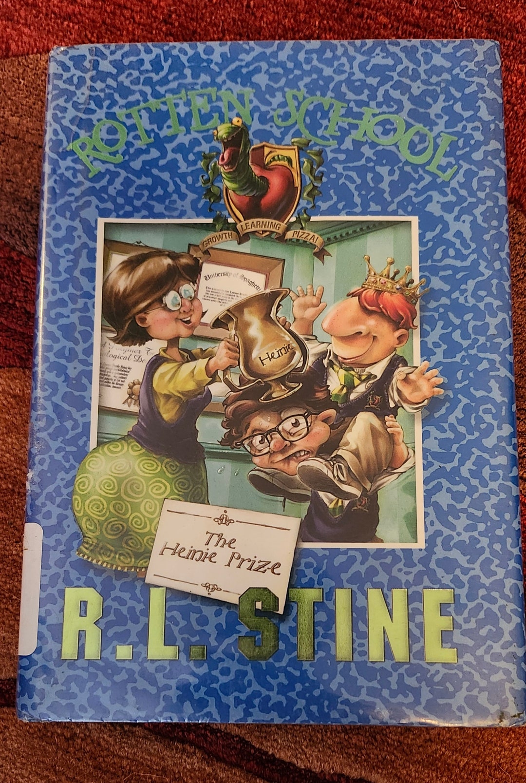 R.L Stine's Rotten School--battle of the Dum Diddys and the Heinie ...