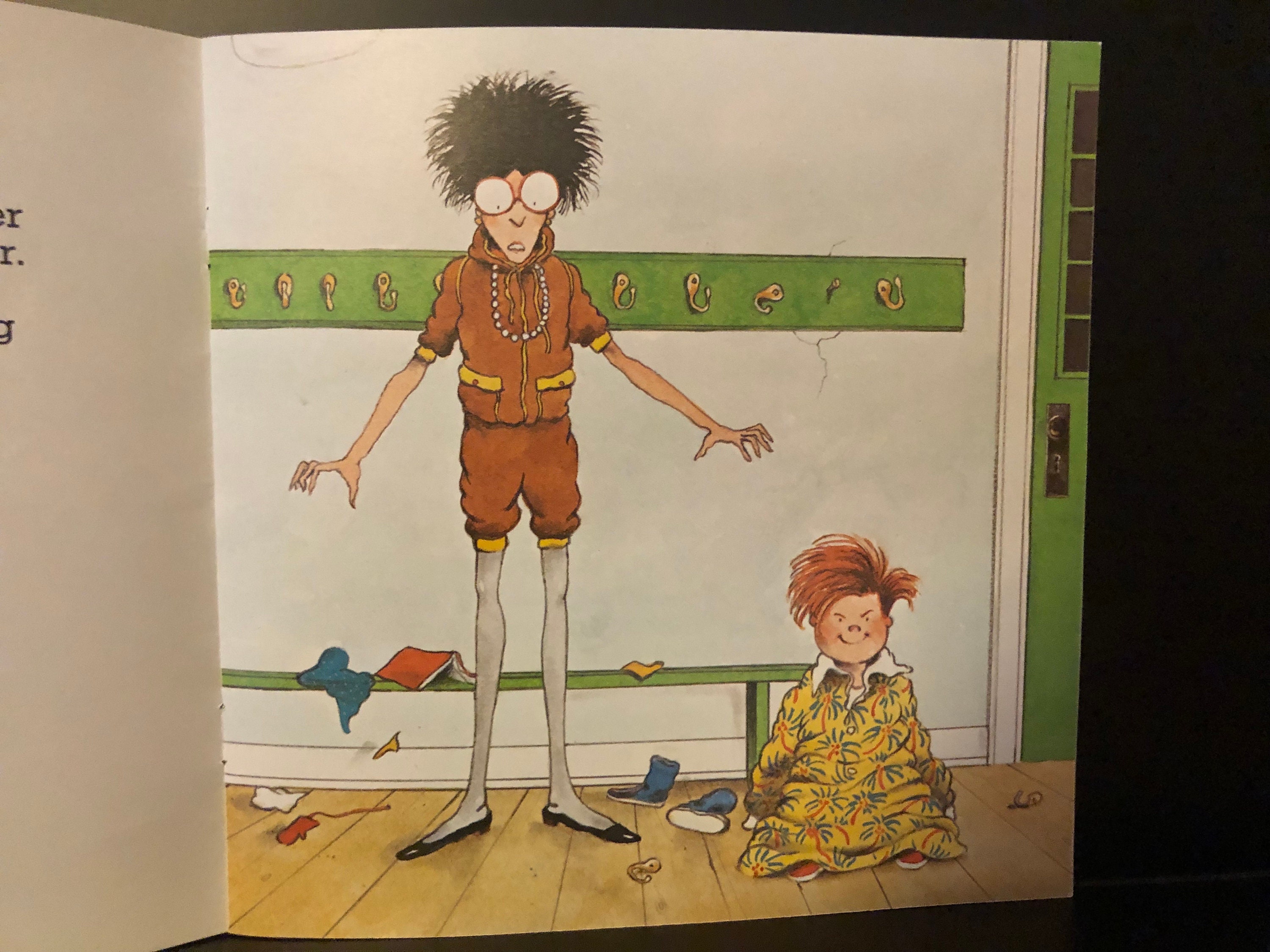 1985 Thomas Snowsuit Written by Robert Munsch and Llustrated by Michael Martchenko. - Etsy