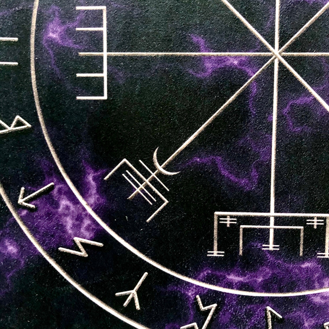 Wayfinder Viking Vegvisir Rune Crystal Grid Rune Cloth or | Etsy