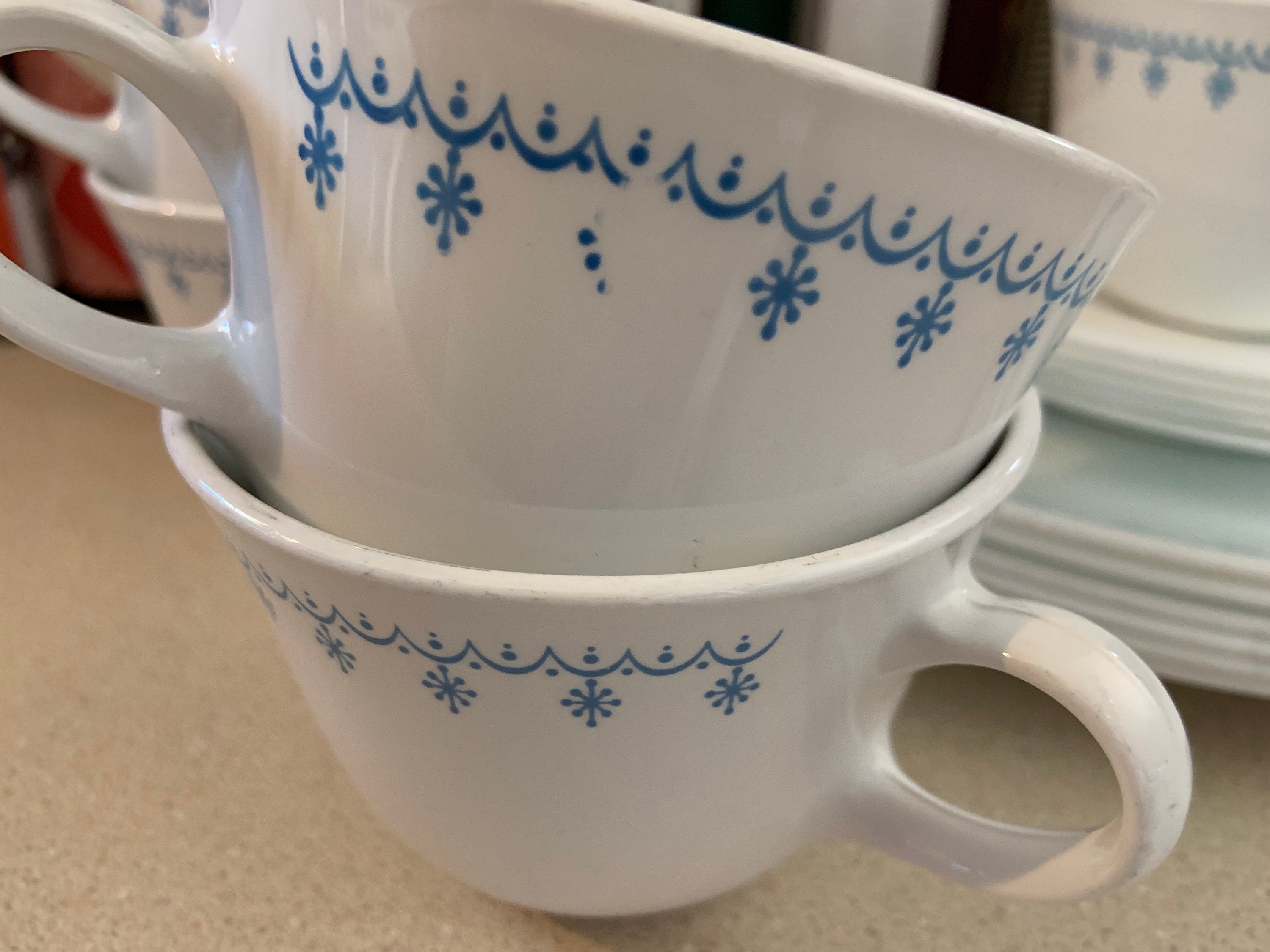 Vintage Corelle Snowflake Collection-18 pieces | Etsy