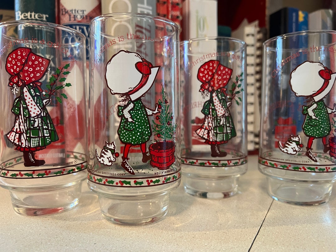 Vintage Holiday Holly Hobbie Merry Christmas Coca Cola Glasses Set Of 4