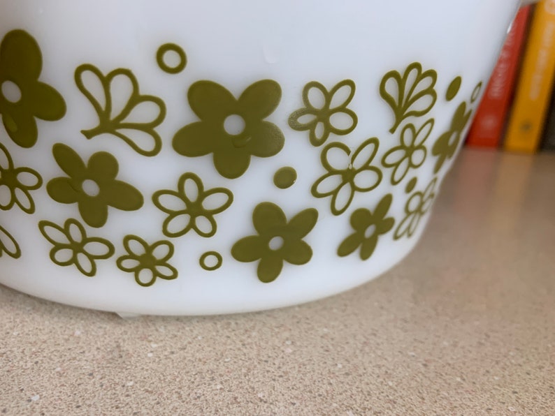 Vintage Pyrex Spring Blossom Bake Serve Store Casserole Dish | Etsy